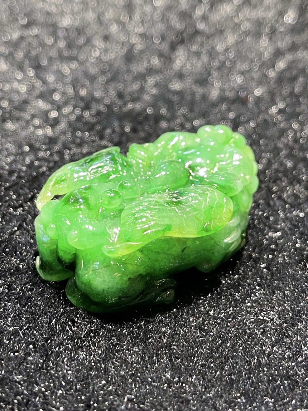 translucent vibrant old-pit green Pixiu jadeite pendant - Nanyang Jade ...