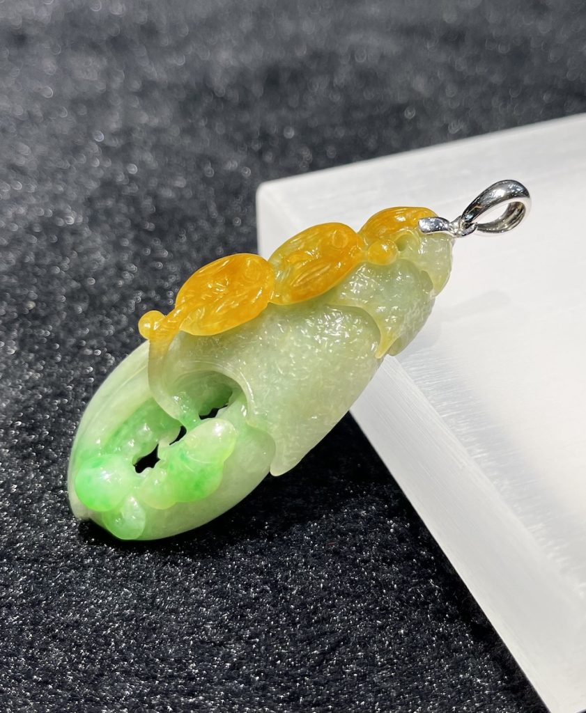 Translucent triple colour crab claw jadeite pendant[SOLD OUT] - Nanyang ...